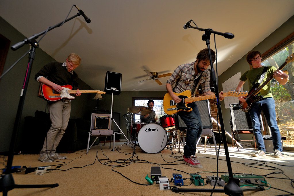 7 Bands from Calgary Worth Listening To - calgary-trend.com